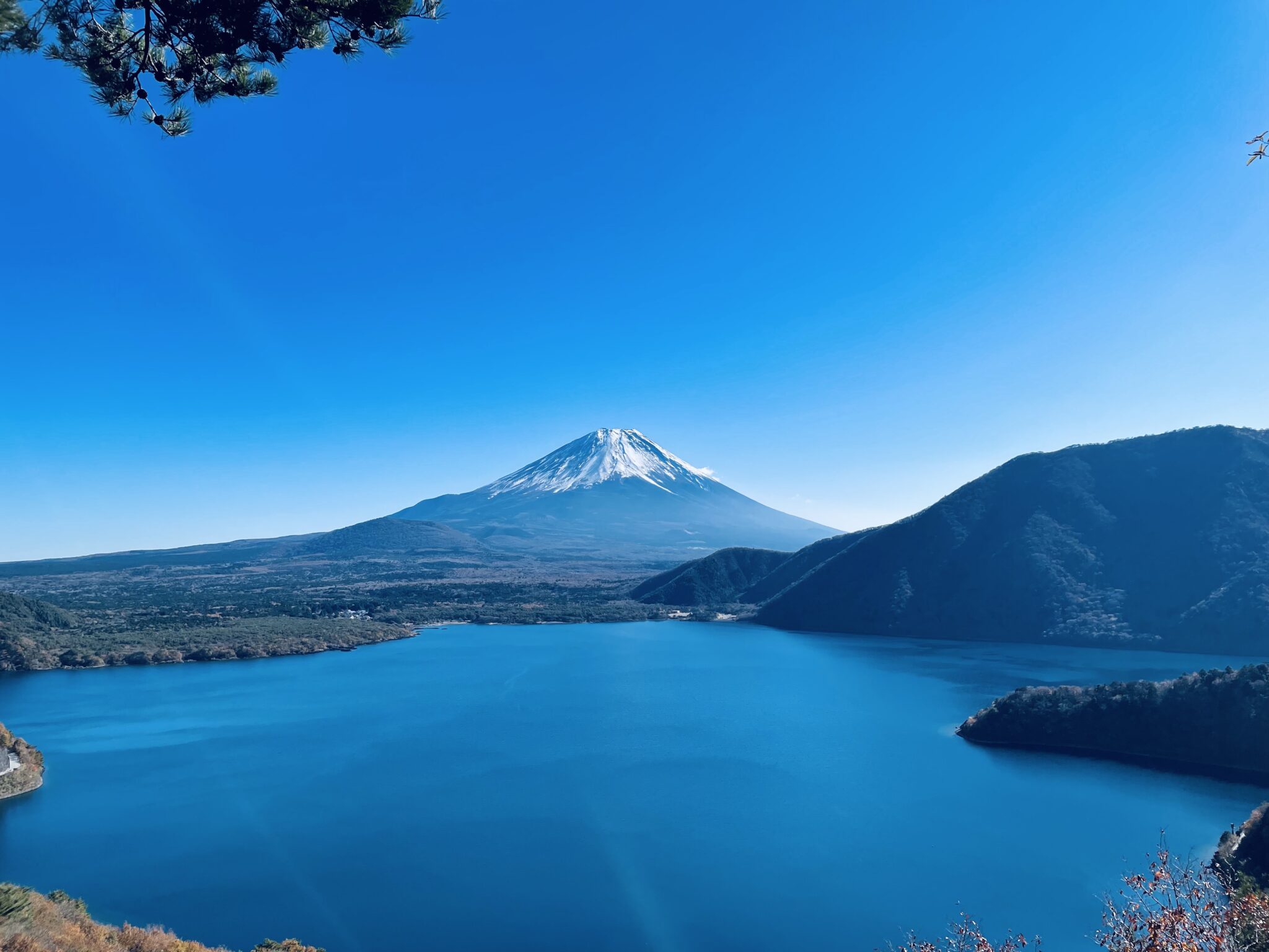 Lake Motosu Travel Guide: Hidden Views, Peaceful Nature, and Mt. Fuji ...